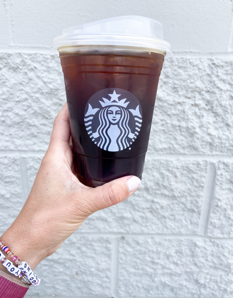 19 Best Starbucks Iced Coffee Drinks to Try Today
